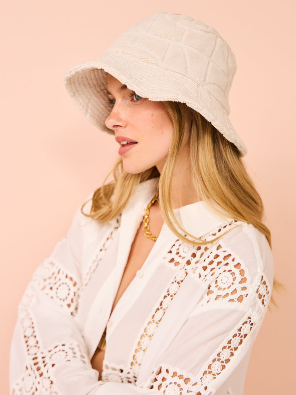 Elka Collective Santoria Bucket Hat in Ecru – Coco & Lola