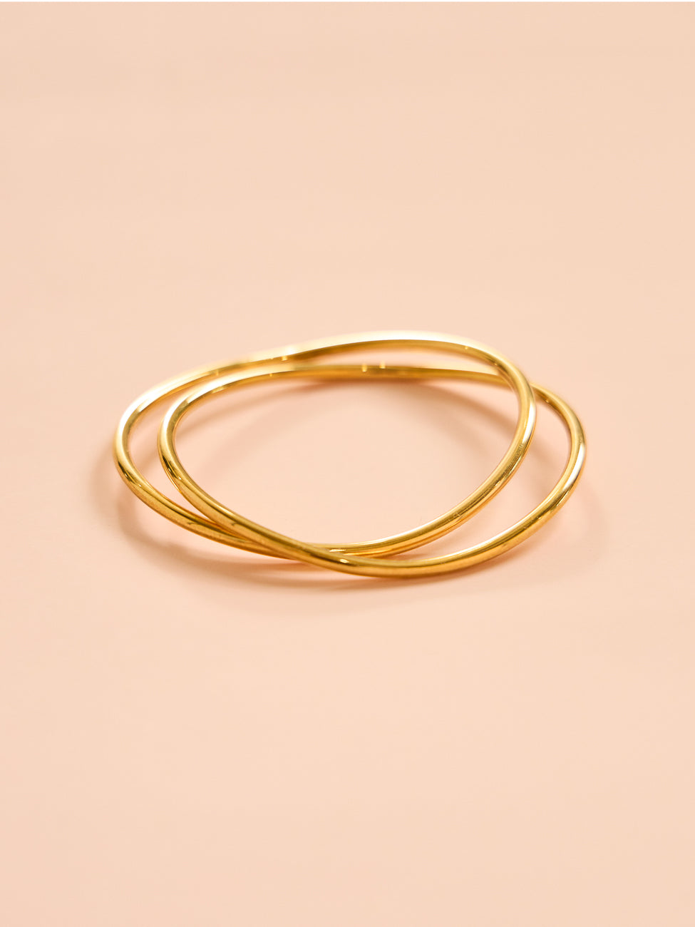 Porter Wave Bangle Set in Gold – Coco & Lola