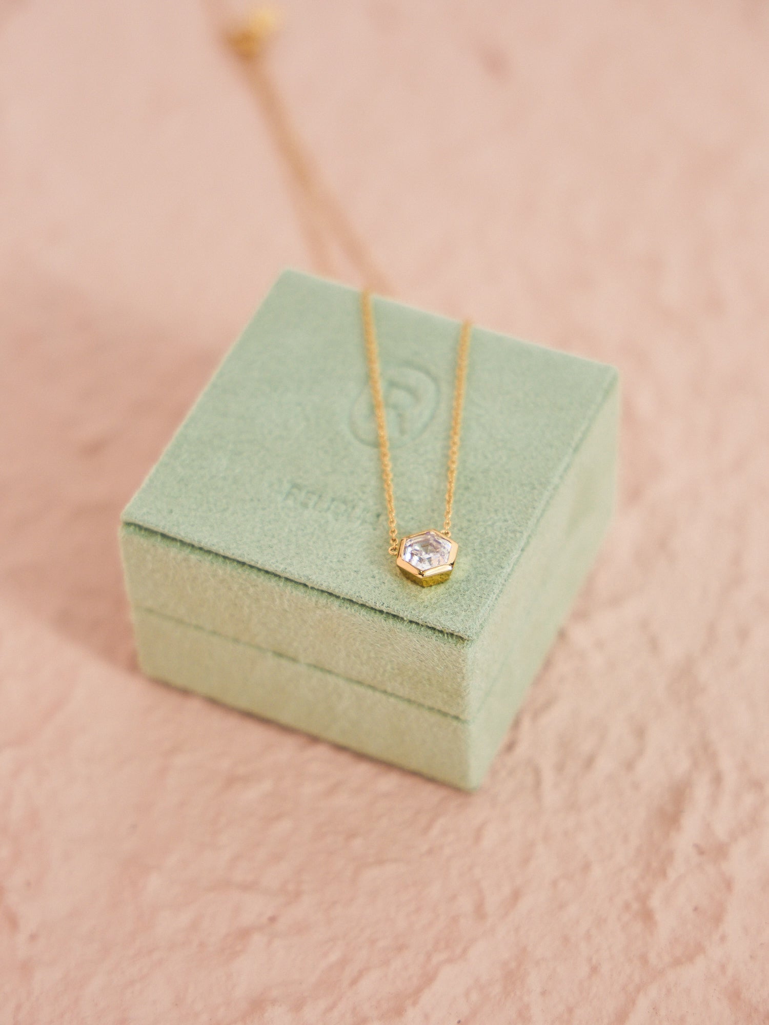 Reliquia Ciro Necklace – Coco & Lola